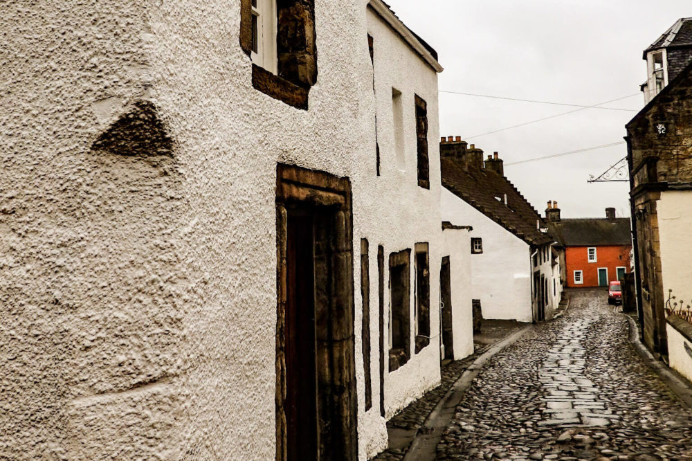 How to visit Culross, Outlander filming locations - Love, From Scotland