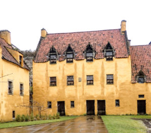 How to visit Culross, Outlander filming locations - Love, From Scotland