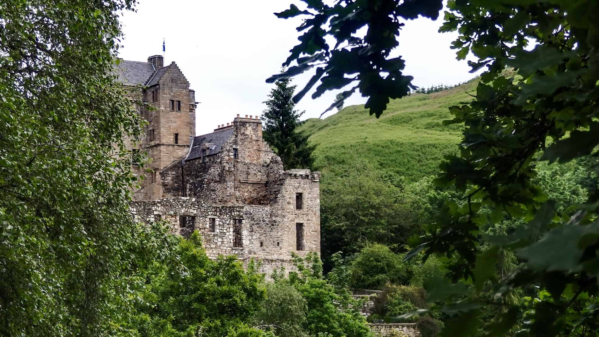 Dollar Glen & Castle Campbell – Love from Scotland