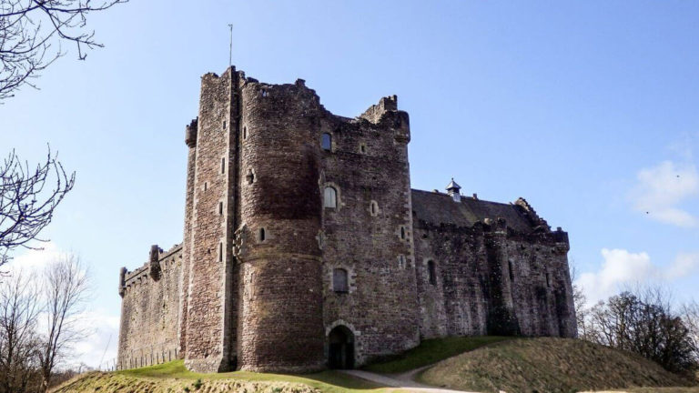 40+ ancient ruins, palaces and castles in Scotland to visit - Love from ...