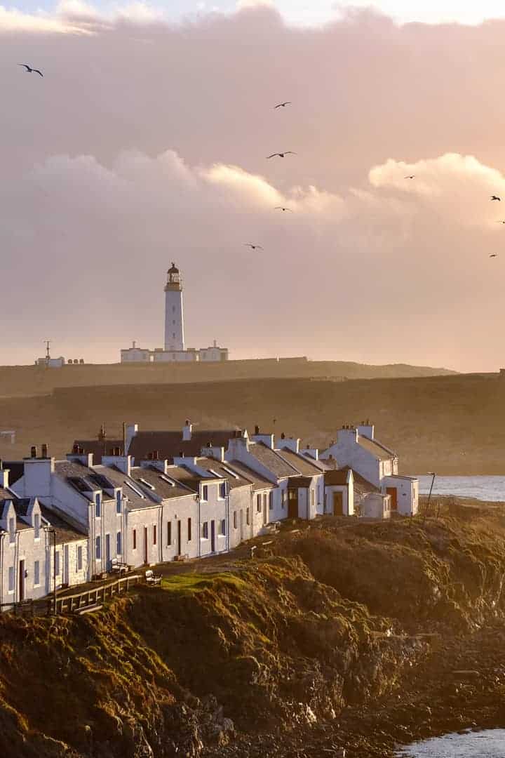 Isle of Islay - fall in love with the whisky, wildlife and waving!