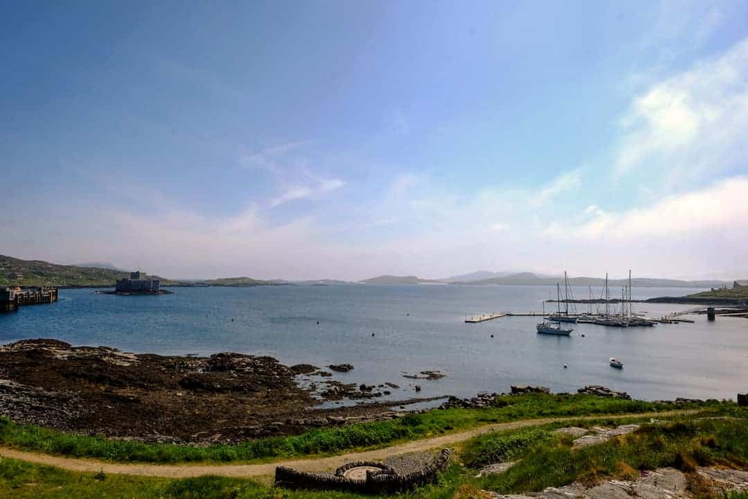 Castlebay-Barra – Love from Scotland
