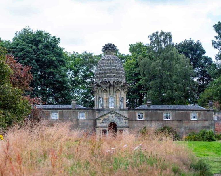 The Dunmore Pineapple and Dunmore Estate, Outlander Scotland