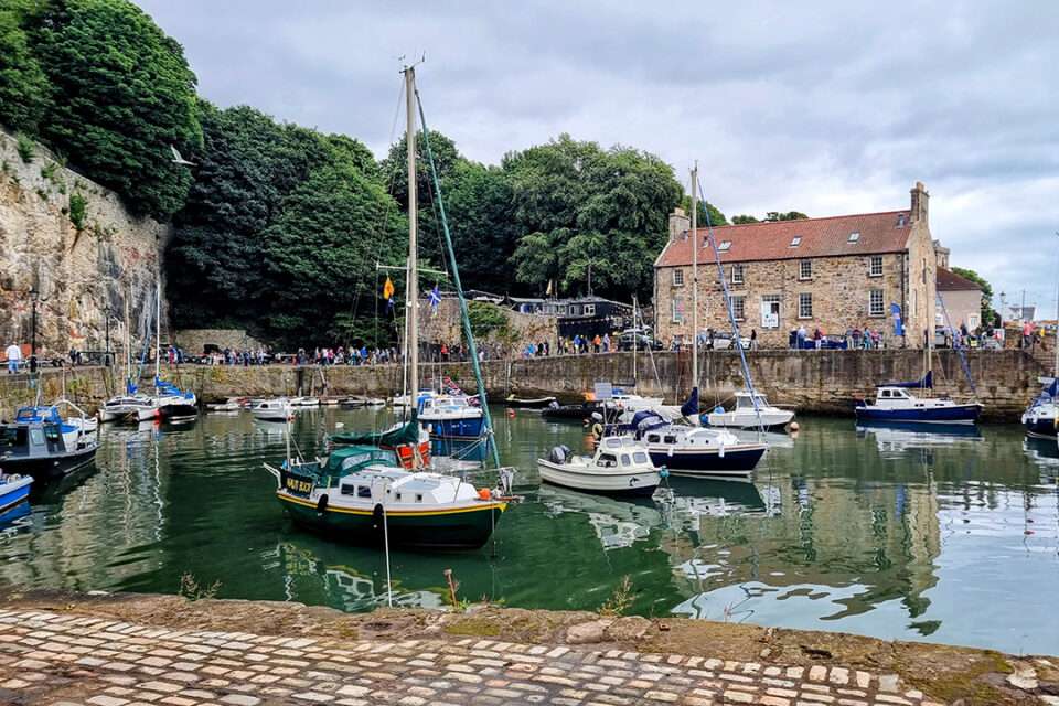 How to explore the beautiful Firth of Forth - a complete guide